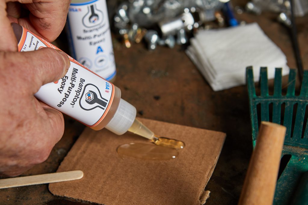 4 Common Uses of 2-Part Epoxy Resin Adhesives