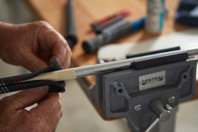 A 6-Step Guide To Golf Club Regripping - Brampton Technology