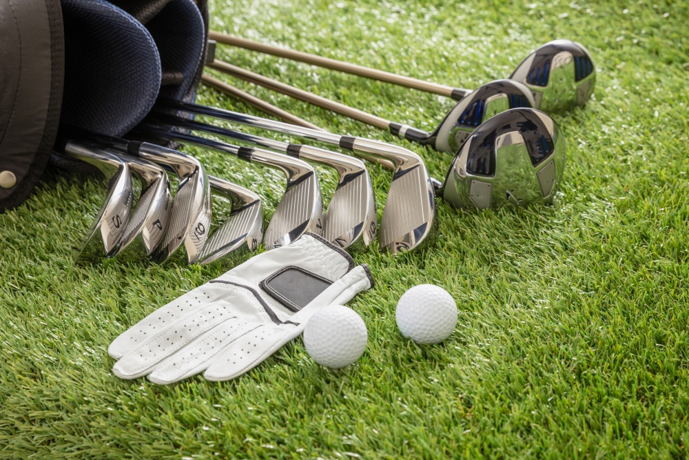 The Essential Guide To Building Golf Clubs - Brampton Technology