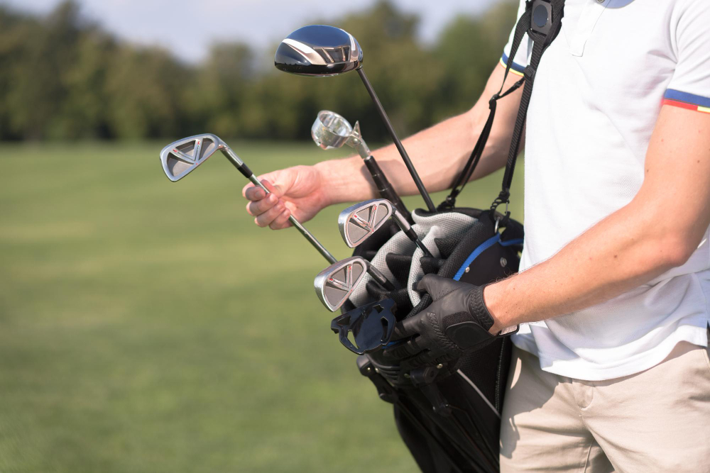 Regular Vs. Stiff Golf Clubs: How To Choose The Right Flex - Brampton ...